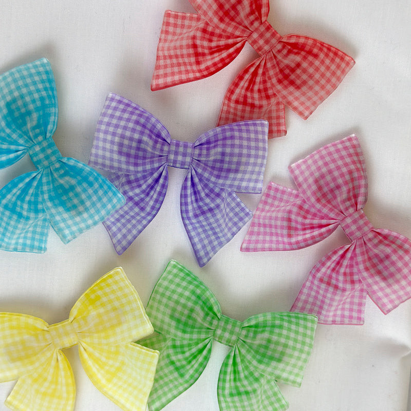 Gingham & Bows – Esoteric London